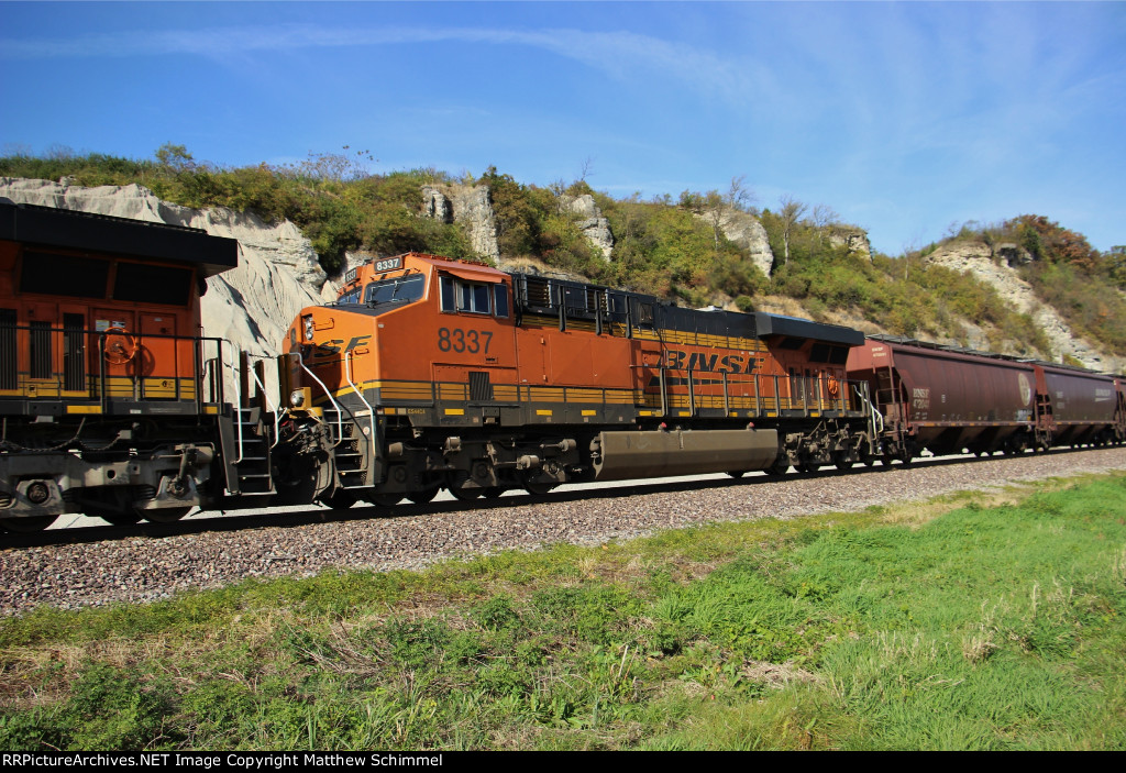 BNSF 8337